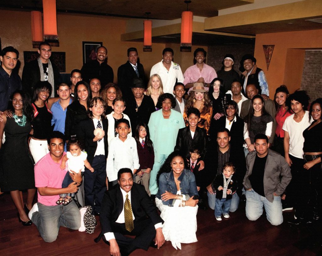 Meet The Family – Jackson Dynasty