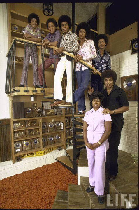 Jackson Family Pictures 1971 – Jackson Dynasty